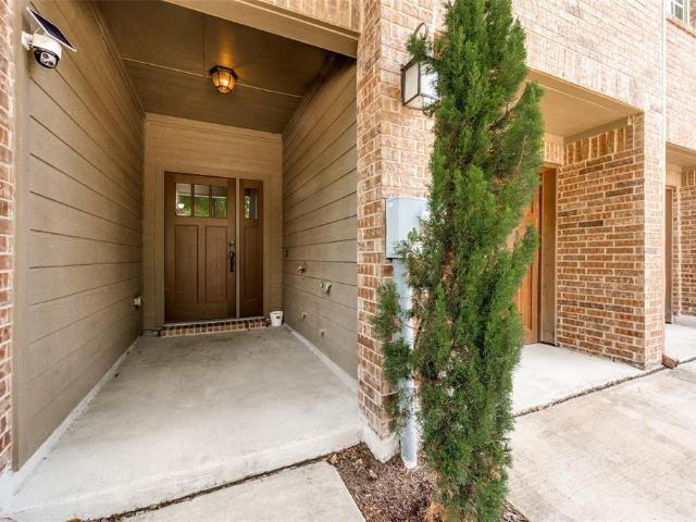 572 Waterloo Drive
