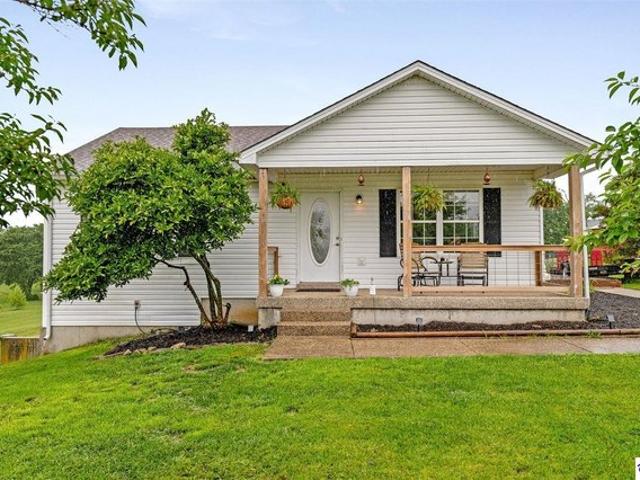 572 Watkins Glen Way, Taylorsville, KY 40071