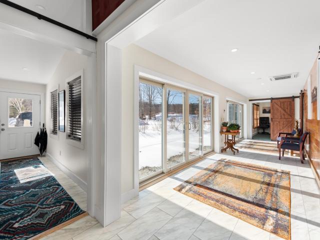 572 Tenney Mountain Highway