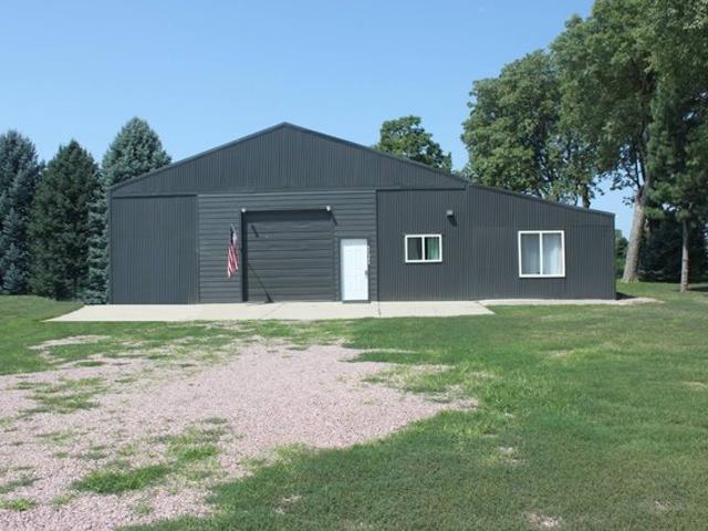57345 Rd, Wynot, NE 68792