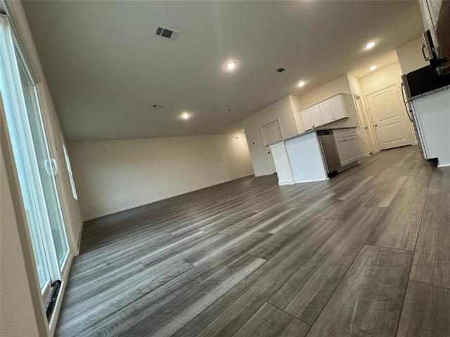 5734 Roadhouse Drive