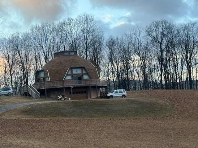 5735 Chaneysville Rd, Clearville, PA 15535