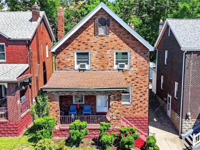 5735 Pocusset St, Pittsburgh, PA 15217