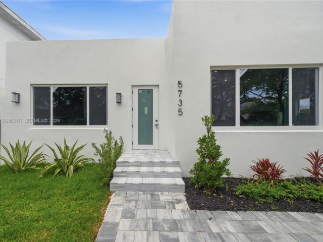 5735 SW 12th St, West Miami, FL 33144 | MLS #A12006