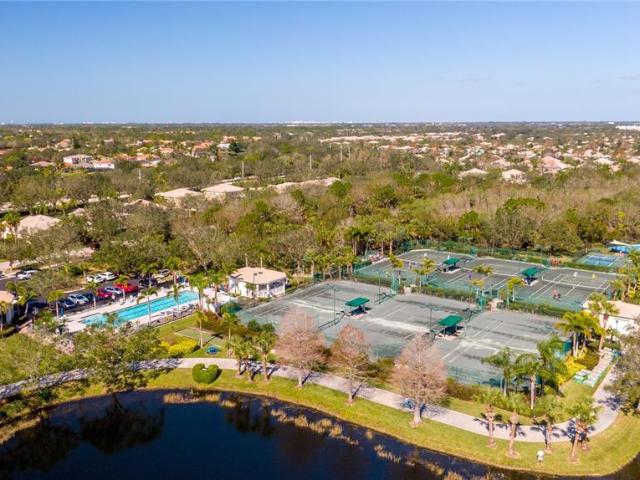 5735 Wilena Pl, Sarasota, FL 34238 | MLS #A4700