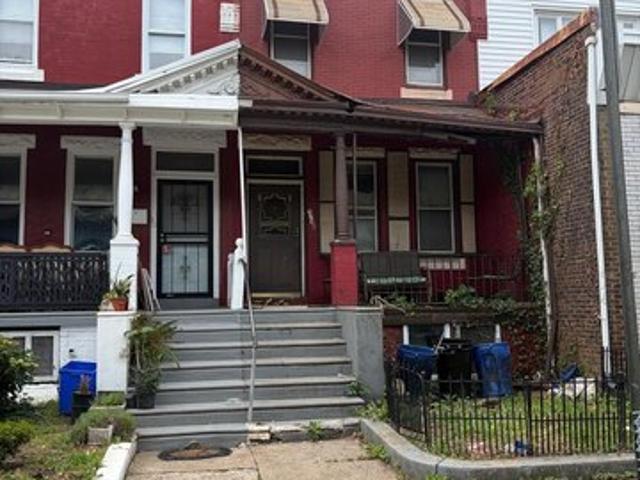 5736 Market St, Philadelphia, PA 19139