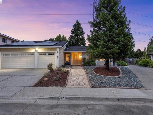 5736 Medallion Ct, Castro Valley, CA 94552