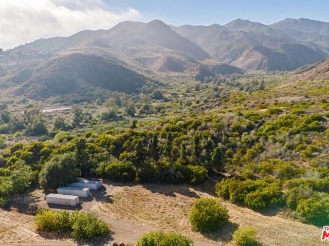 5737 Bonsall Dr, Malibu, CA 90265