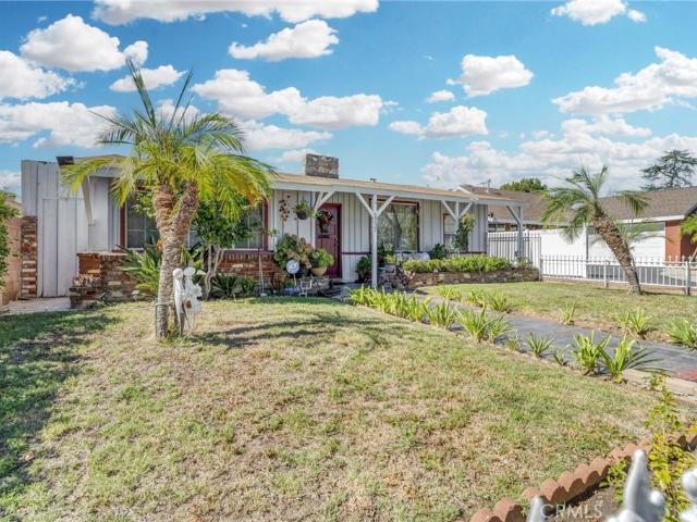 5737 Denny Ave, North Hollywood, CA 91601 | MLS #NS25246 | Compass