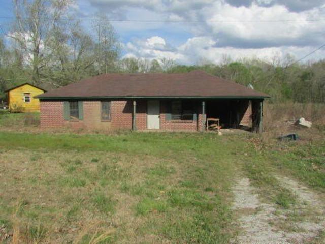 5737 S Old Highway 7, Waterford, MS 38685