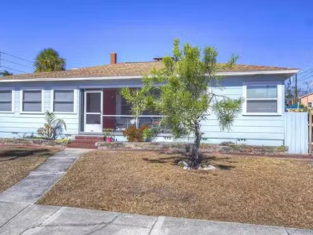 5737 Shore Blvd S 3 5737 Shore Blvd S