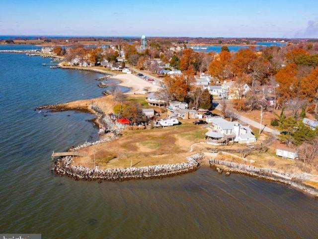 5738 Beach Road