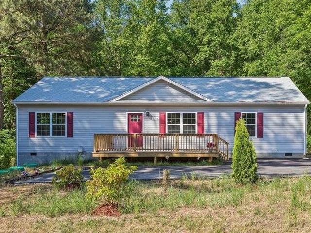 5738 Hickory Fork Rd, Gloucester, VA 23061