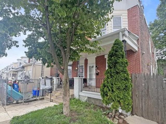 5738 Vandike St, Philadelphia, PA 19135