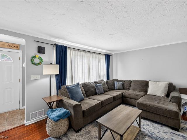 5738 W 45th Street