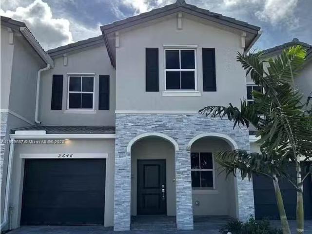 57399322 2616 Se 10th St #2616