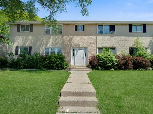 5730 N 91st St, Milwaukee, WI 53225