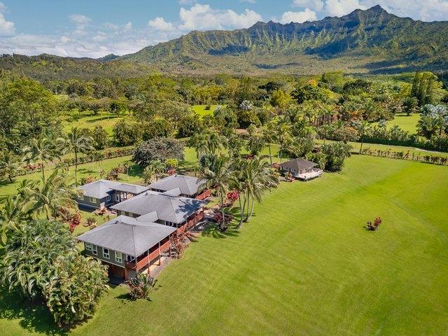 5730 A Kahiliholo Rd, Kilauea, HI 96754