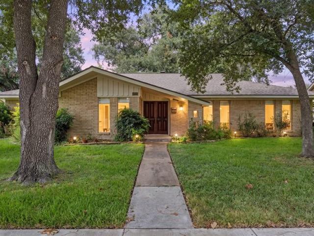 5730 Rutherglenn Dr, Houston, TX 77096