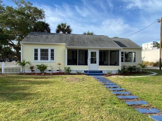 5730 28th Ave S, Gulfport, FL 33707