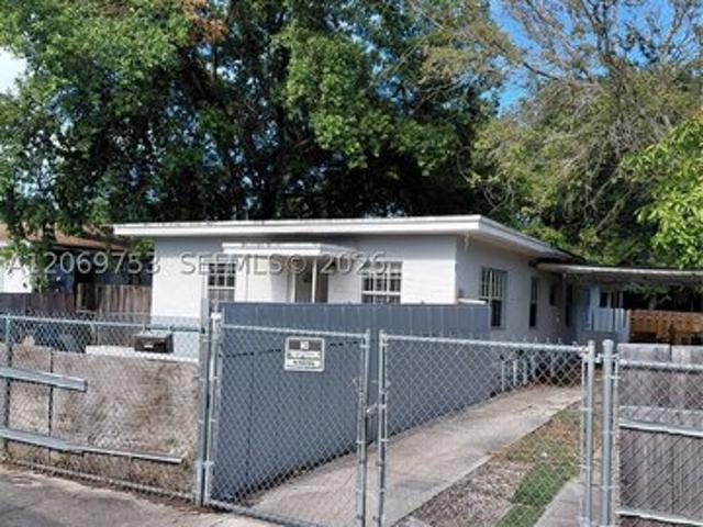 5731 NW 6th Ave, Miami, FL 33127
