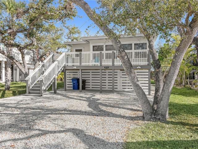 5731 Lauder St, Fort Myers Beach, FL 33931 | MLS #2026003 | Compass