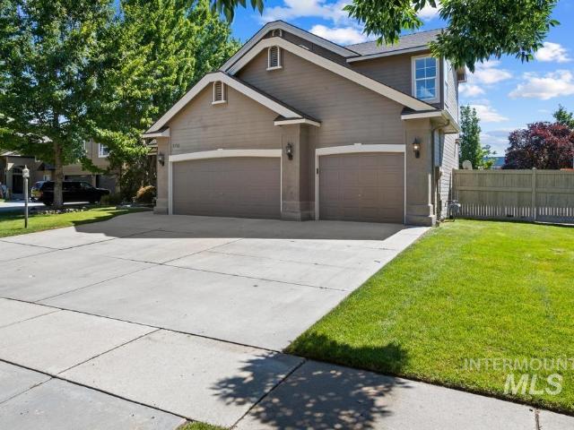 5732 N Plumcreek