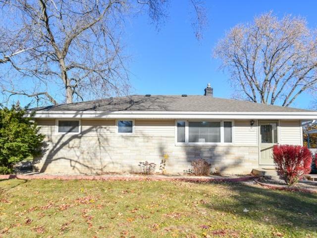 5732 W Fountain Ave, Milwaukee, WI 53223