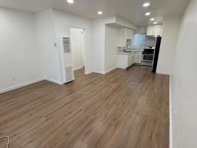 5732 5740 Sepulveda Blvd / 5735 5739 Halbrent Ave