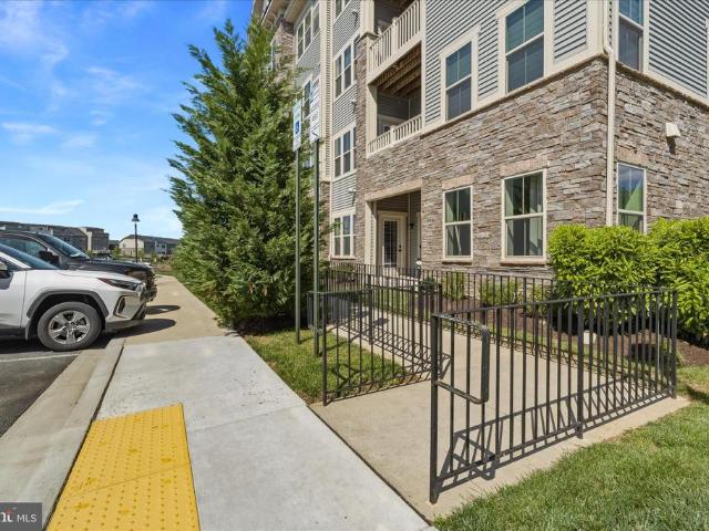 5733 Meadowood Street # 303