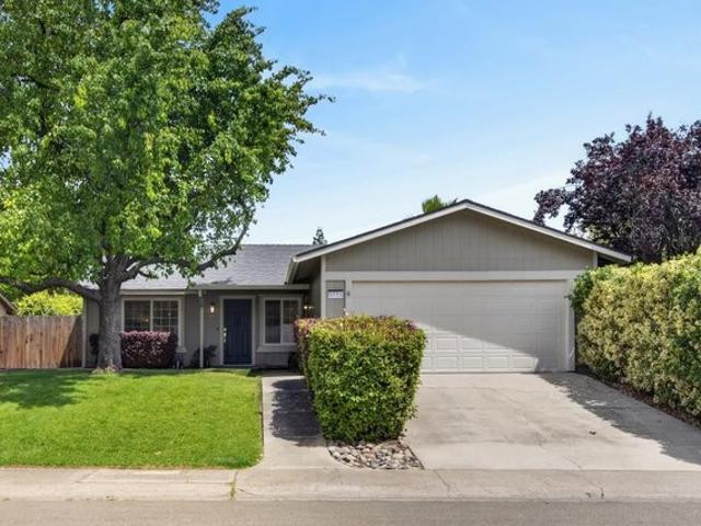 5733 Mesa Verde Cir, Rocklin, CA 95677