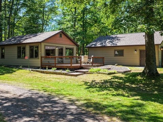 5733 N Indianhead Ln, Stone Lake, WI 54876