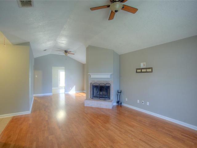 5733 Vandalia Trail, Arlington, TX 76017 | MLS #21258 | Compass