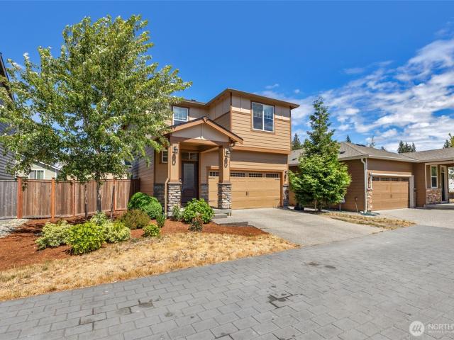 5733 86th Drive NE