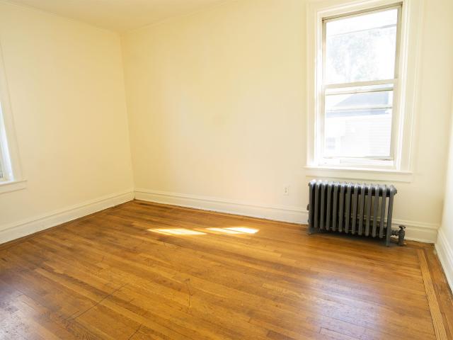 573 Avenue E # 4