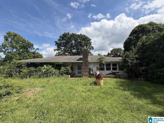 573 E Highland St, Dadeville, AL 36853