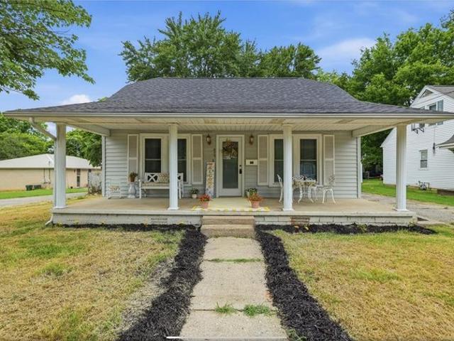 573 Hodge St, Madisonville, KY 42431