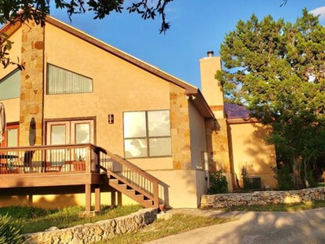573 Hondo Oaks Dr