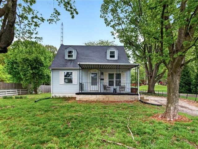 573 Louise Dr, Xenia, OH 45385