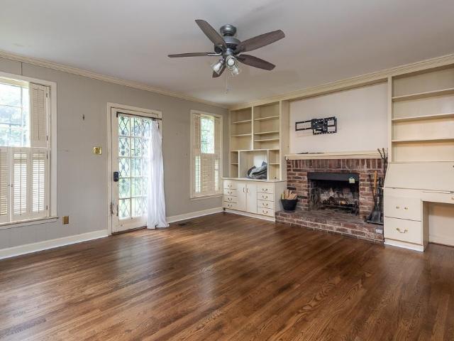 573 s mclean blvd