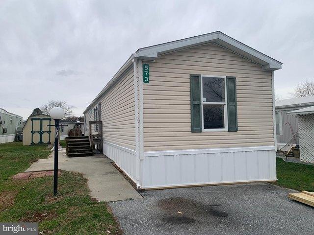 573 Palm City Park, Annville, PA 17003