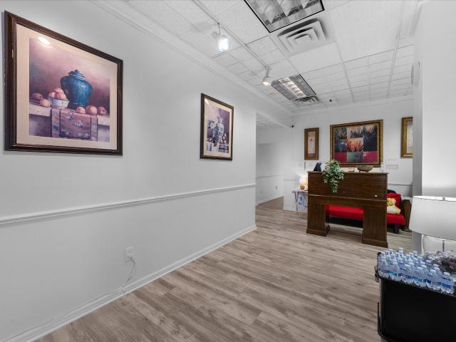573 W Lincoln Ave, Unit 575