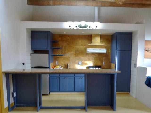 573 W San Francisco Unit A Located in the heart of the San Francisco Street