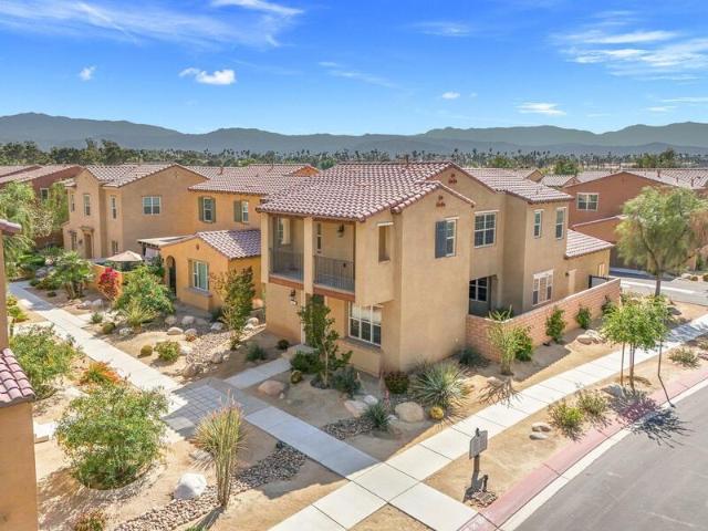 573 Via De La Paz, Palm Desert, CA 92211