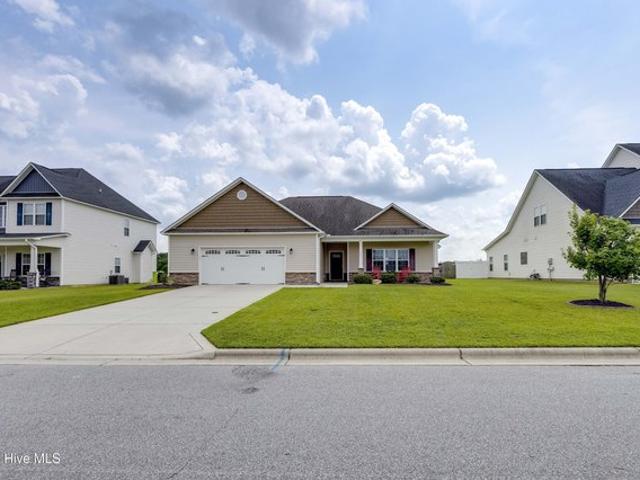573 Villa Grande Dr, Winterville, NC 28590