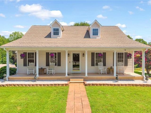 5744 N Highway 11, Walhalla, SC 29691