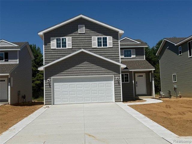5744 Copper Tree Park, Waterford Township, MI 48327