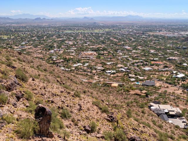 5744 E Cheney Dr, Unit 17, Paradise Valley, AZ 85253 | MLS #6684