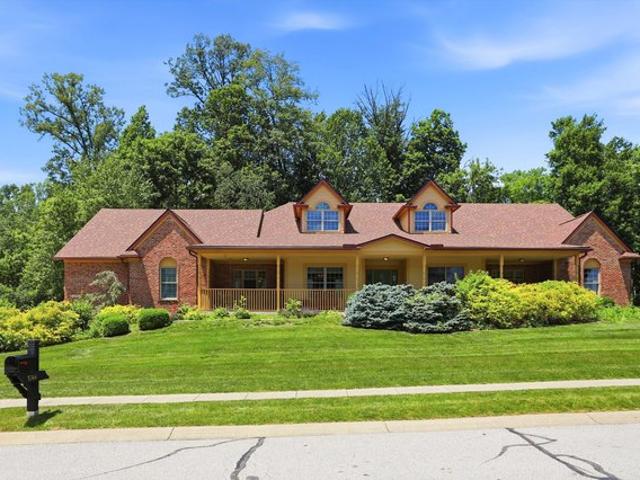 5744 Hickory Woods Dr, Plainfield, IN 46168