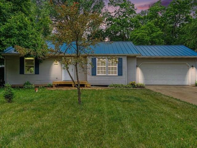 57451 NE Ce Dah Dr, Elkhart, IN 46516